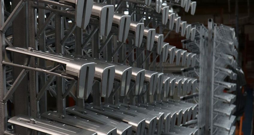 In-Tek_Equipment_Paint-racks - In-Tek Inc. Robotic Painting and Finishing